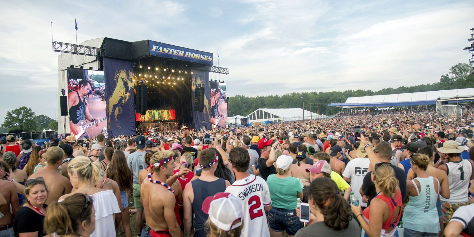 [EVENT RECAP] Faster Horses 40,000 Fans Strong - Mountain NEWs